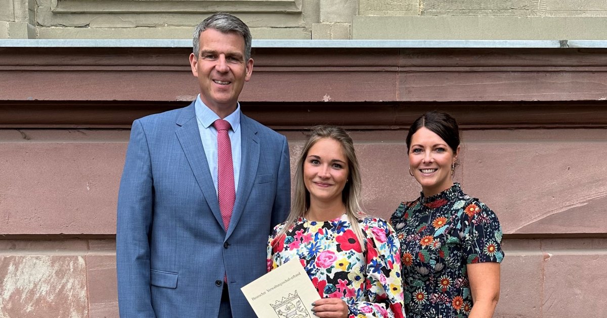 Gratulation zur Verwaltungsfachwirtin | Stadt Solms